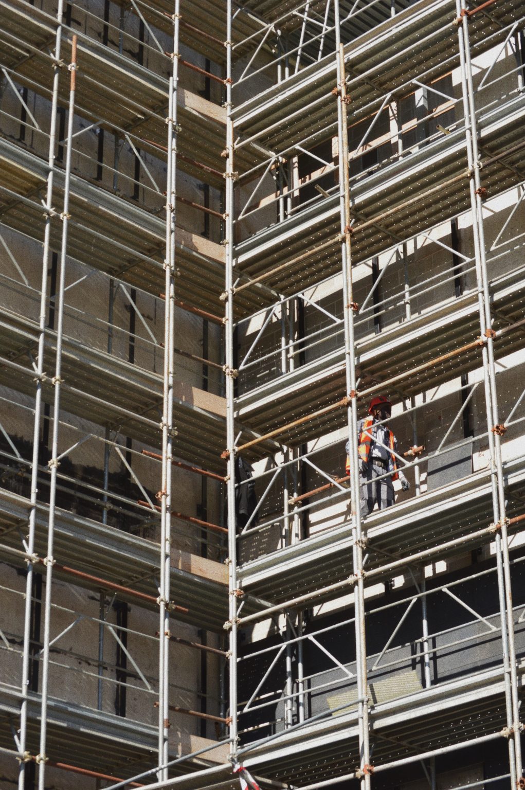 Fall Protection in the Construction Industry: The “6-Foot Rule ...